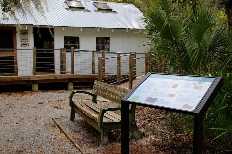 How to Choose an Interpretive Sign Manufacturer