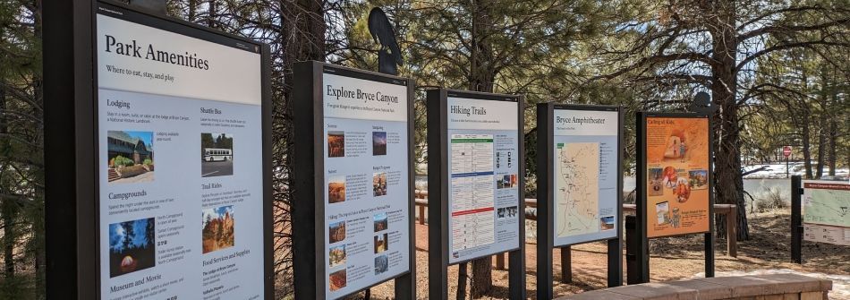 Upright | Pannier Graphics